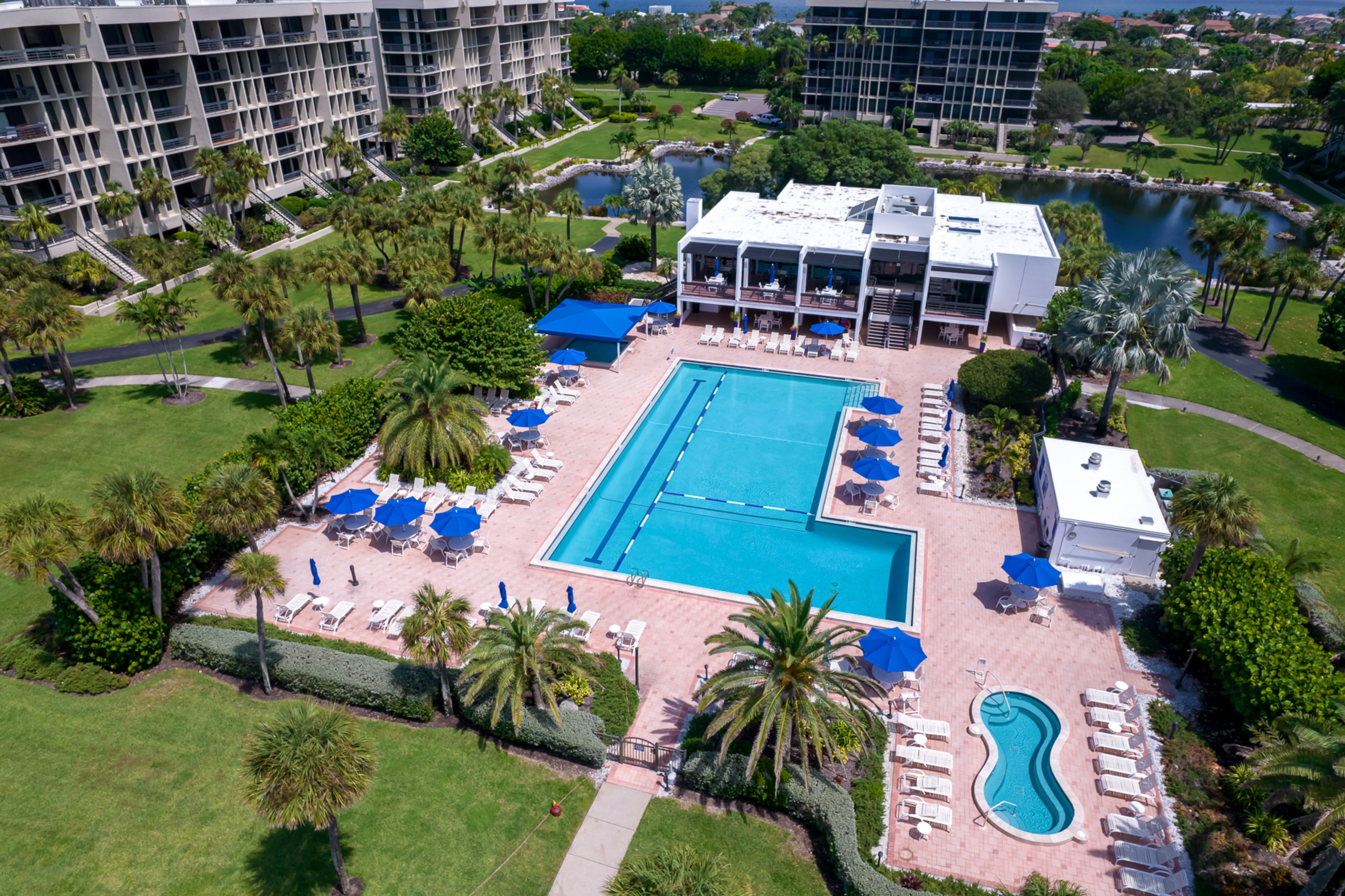 Beachplace Beachfront Rentals on Longboat Key Near St Armand